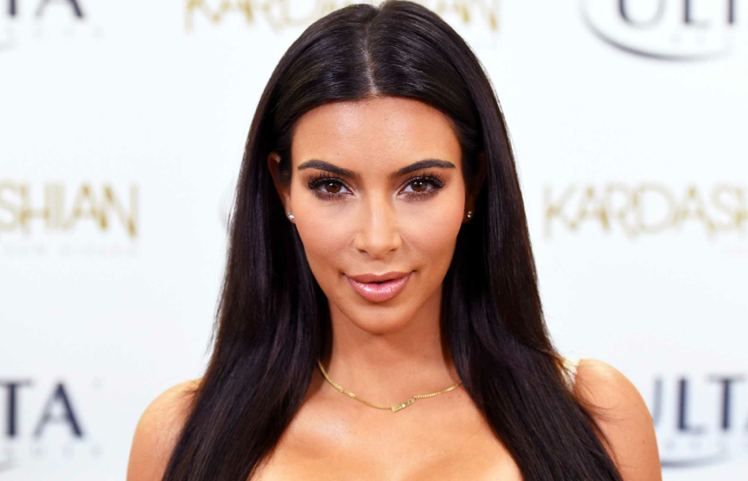 Kim Kardashian geeft toe bilinjecties te krijgen… En dit is de reden ...